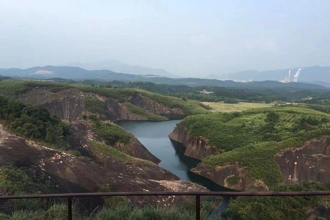 Private 2D Tour to Xiaodongjiang Lake & Gaoyiling Danxia from Guangzhou by Train - A Closer Look at the Itinerary