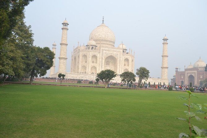 Private 3-Day Golden Triangle Tour - Day 2: The Taj Mahal and Historic Mughal Sites
