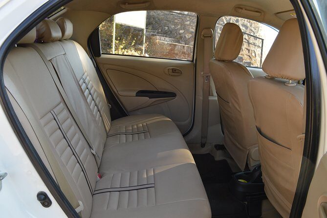 Private A/c Transfer Mount Abu To Abu Road (4 Seat A/c Sedan) - Pricing and Value Analysis