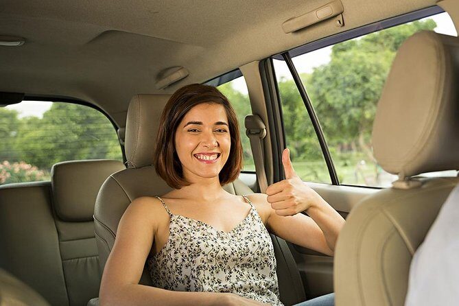 Private Airport Transfer Arrival from Delhi Airport to Your Hotel - A Closer Look at the Route and Local Touches
