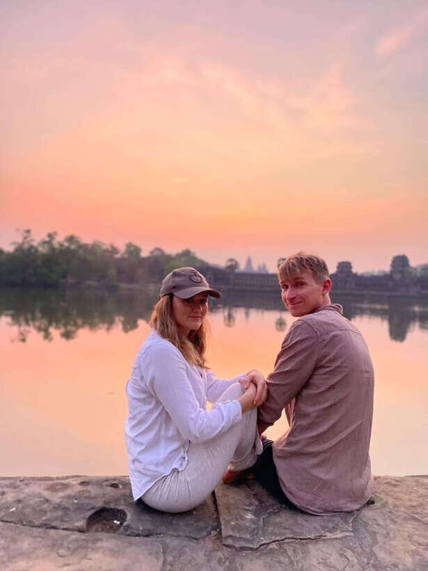 Private Angkor Wat Temples Tour (Optional Sunrise/ Sunset) - Comparing the Two Options