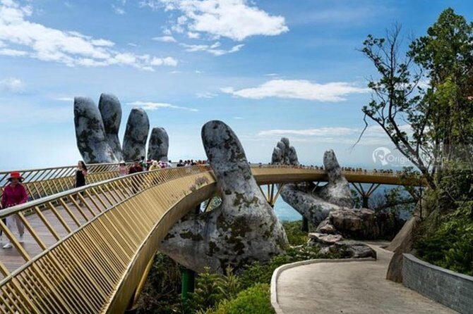 Private car transfer from Hoi An to Golden Bridge -Bana Hill (Round trip) - A Practical Guide to the Private Car Transfer from Hoi An to Ba Na Hills’ Golden Bridge