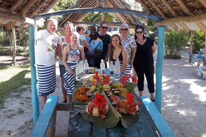 Private Daily Mini Van Hire Including Tour Guide - Who Should Consider This Tour?