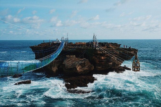 Private Day Tour of Jomblang Cave & Timang Beach from Yogyakarta (06.00am-06.00pm) - Exploring the Itinerary: From Underground Mysteries to Coastal Serenity