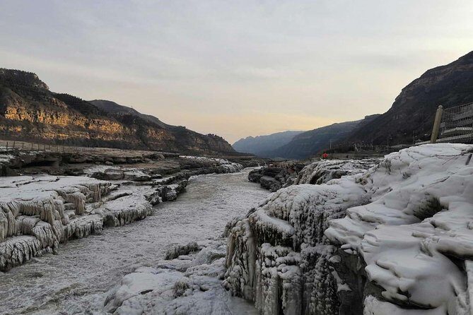 Private Day Tour: Yellow River Hukou Waterfall Tour From Xian - Practical Considerations