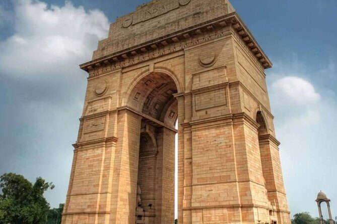 Private Full Day Old and New Delhi City Tour - Transportation, Timing, and Practicalities