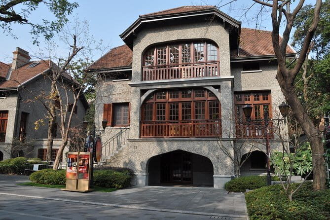 Private Full-Day Shanghai Sunset Tour with Temple and Dinner - A Deep Dive into the Shanghai Sunset Tour