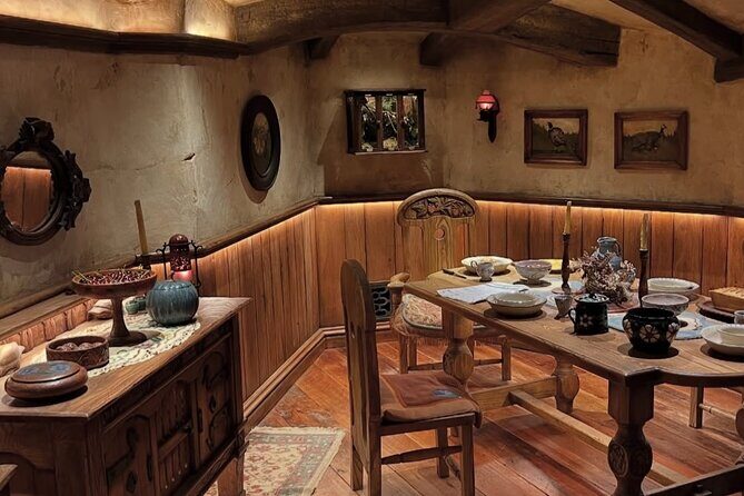 Private Hobbiton Movie Set and Rotorua Day Trip from Auckland - Transport, Timing, and Comfort