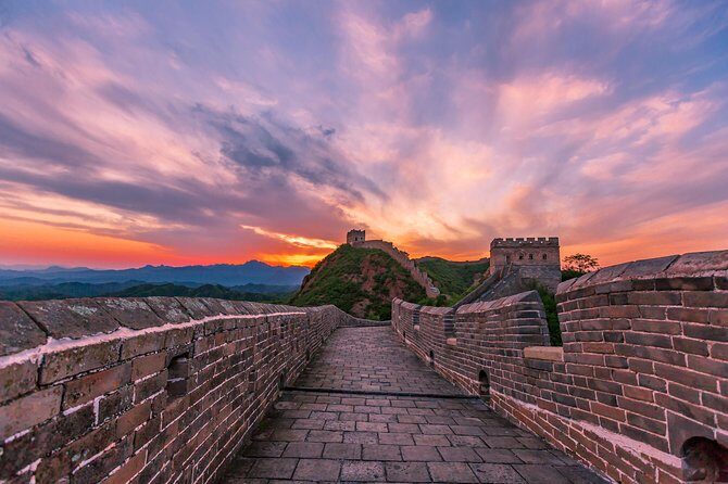 Private Jinshanling relax photo tour by sunset - Guides and Personal Service