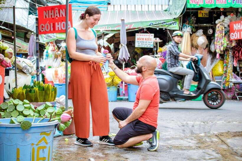 Private Saigon History, Hidden Gems & Culture Motorbike Tour - Exploring Saigon on a Motorbike