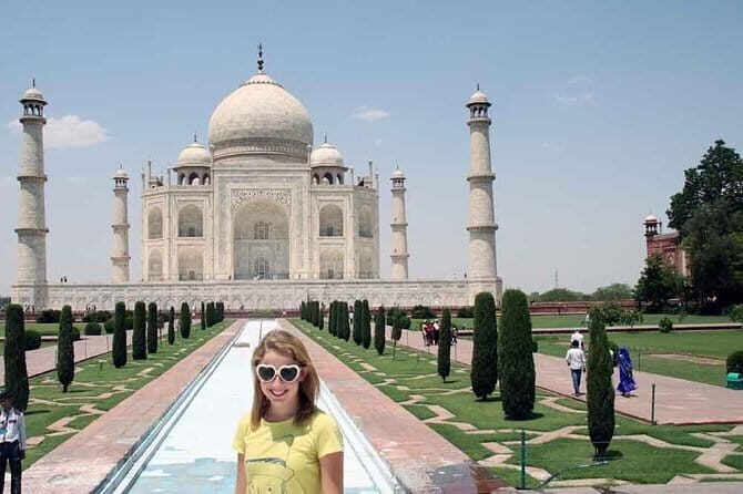 Private Same Day Taj Mahal and Agra fort Tour by CAR - Authenticity and Guide Experience