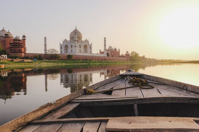 Private Taj Mahal Tour from Delhi By Gatiman Express Train - How the Experience Feels in Practice