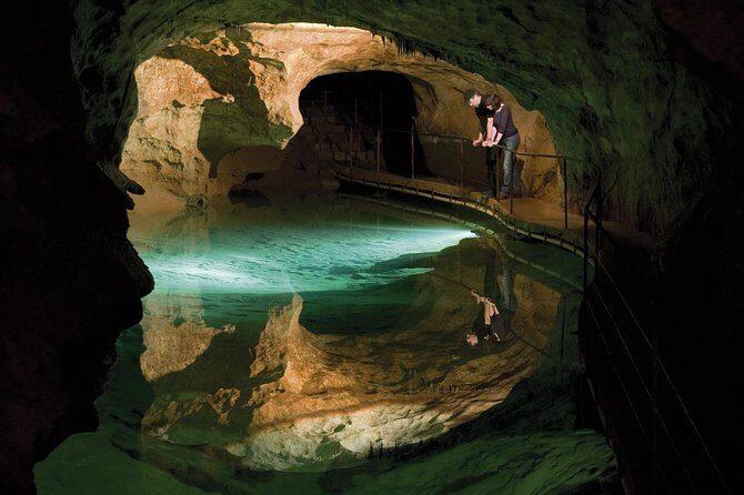 Private Tour: Jenolan Caves & Blue Mountains in a day - Detailed Breakdown of the Itinerary