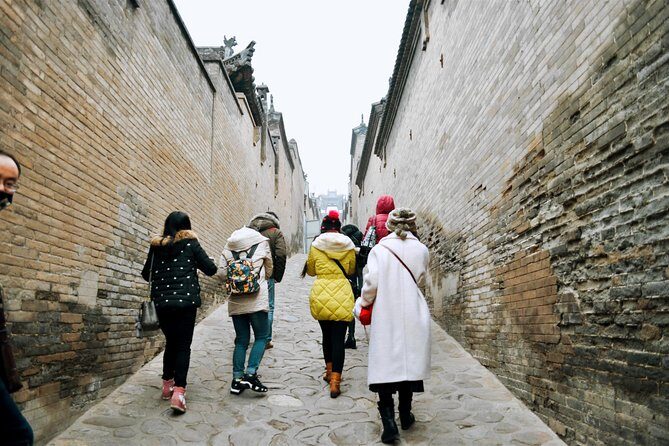 Private Tour: Wang's Family Compound and Shuanglin Temple From Pingyao - The Wang Family Mansion: An Architectural and Social Time Capsule