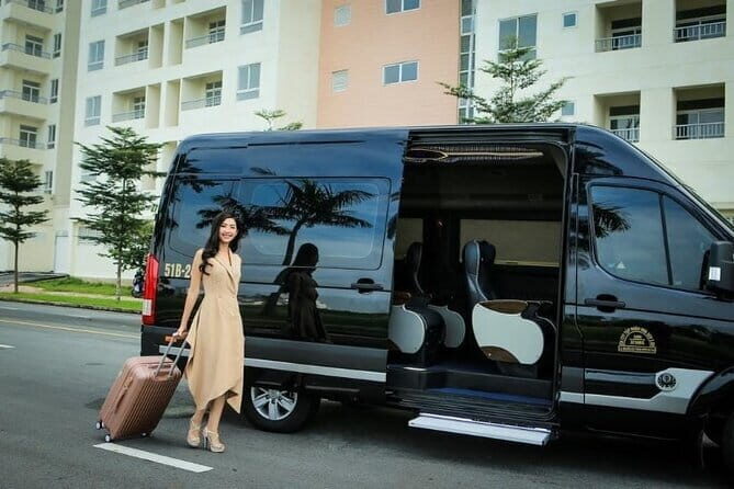 Private Transfer Between Hanoi Airport and Hanoi Old Quarter CTS - A Detailed Look at How It Works