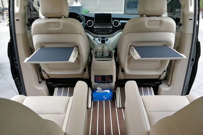 Private Transfer from Guangzhou Baiyun Airport to Guangzhou Hotel - What to Expect: A Step-by-Step