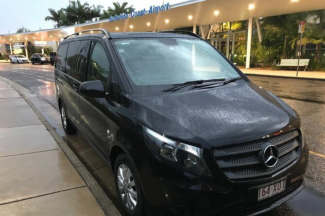 Private Transfer from Sunshine Coast Airport to Noosa 7 seater + Luggage Trailer - The Vehicle and Comfort Level