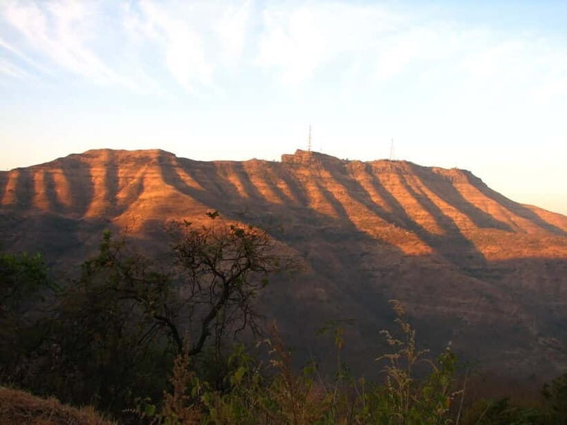 Pune: Sinhagad Fort Hike & Zapurza Museum Full Day Car Tour - Why This Tour Offers Good Value