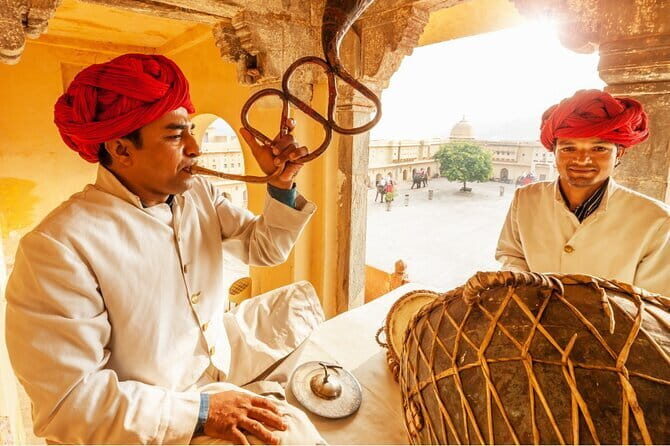 Quick 2 Days Golden Triangle Tour to Agra & Jaipur - Transportation and Logistics