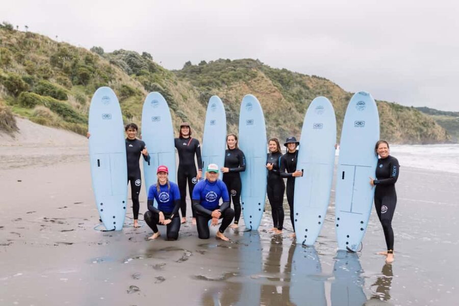 Raglan: Private 1:1 Surf Lesson - The Sum Up
