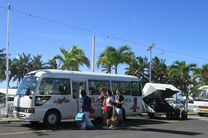Rarotonga International Arrivals Seat in Coach Transfer - Authenticity and Local Charm