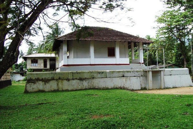 Ratnapura Full Day Tour with Water Falls, Gem Mines and Saman Devalaya - A Practical Look at the Itinerary