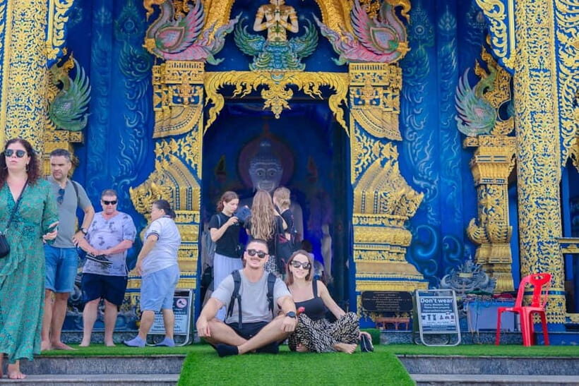 Red, Blue, White Temples & Hot Spring Trip from Chiang Mai - Analyzing the Value
