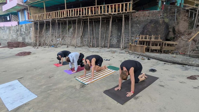 Rishikesh: Yoga by the Ganga Ghat - What to Expect from This Yoga Experience