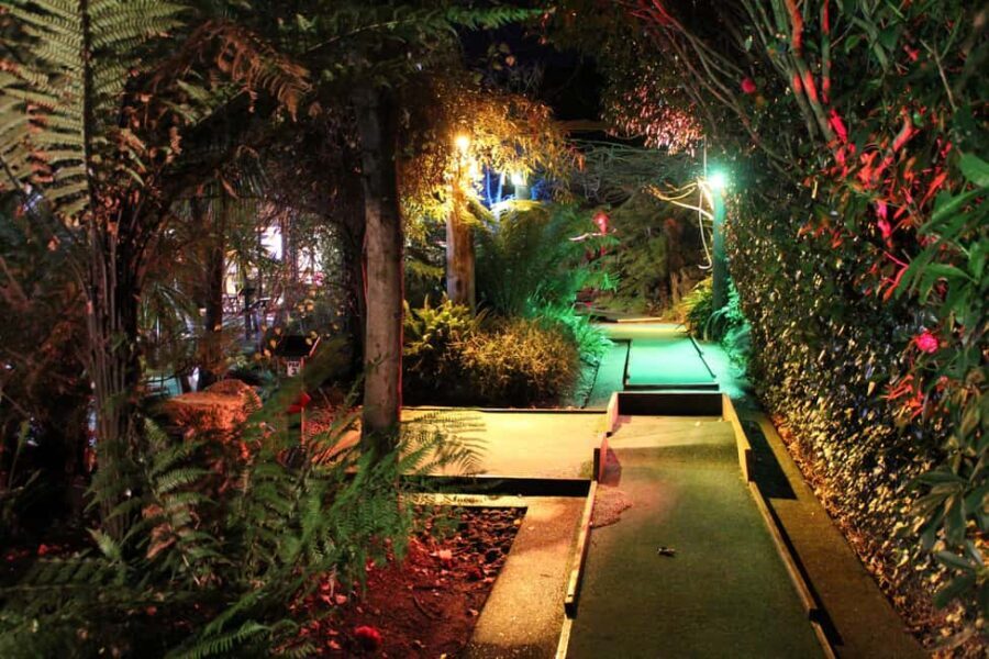 Rotorua: Mini Golf Experience - What to Expect During Your Visit