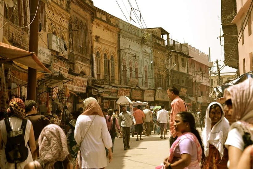 Sacred Streets Under the Stars: Night Tour of Rishikesh - Exploring Swarg Ashram Area