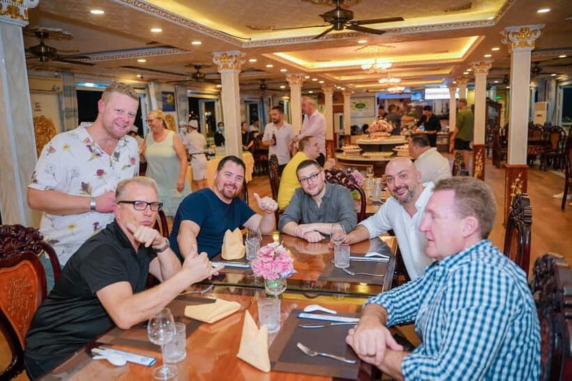 Saigon Dinner On Cruise Tour - The Food and Ambiance