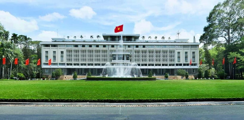Saigon Hidden Gems: Private Half-Day with Coffee Moments - Is This Tour Right for You?