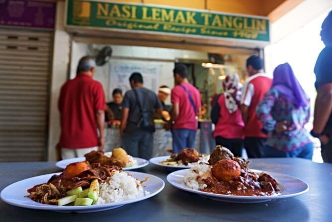 Sambal & Curry Street Food City Tour with Professional Tour Guide - The Food Stops: A Taste of Malaysia’s Diversity
