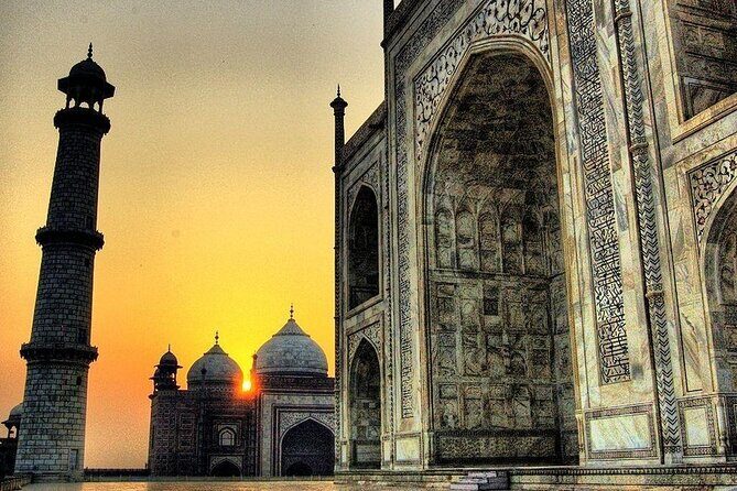 Same day Tajmahal tour with SOS Elephant/Bear wildlife Sanctuary - Who Will Appreciate This Tour?