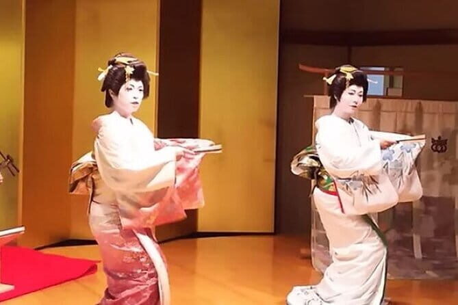 Samurai Fencing Geisha Dance and Mito Kairakuen Garden - Who Will Love This Tour?