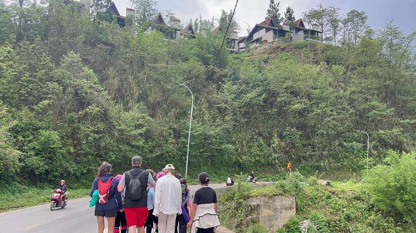 Sapa Fansipan Mountain, Cat Cat Village Trekking 2 Day Tour - Who Should Consider This Tour?