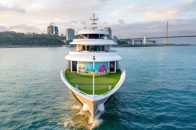 Sea Octopus Cruise and Seafood Buffet Day Tour at Halong Bay - What Travelers Say