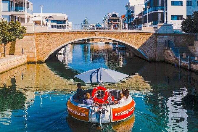 Self-Drive BBQ Boat Hire Mandurah - Group of 3 - 6 people - Key Points