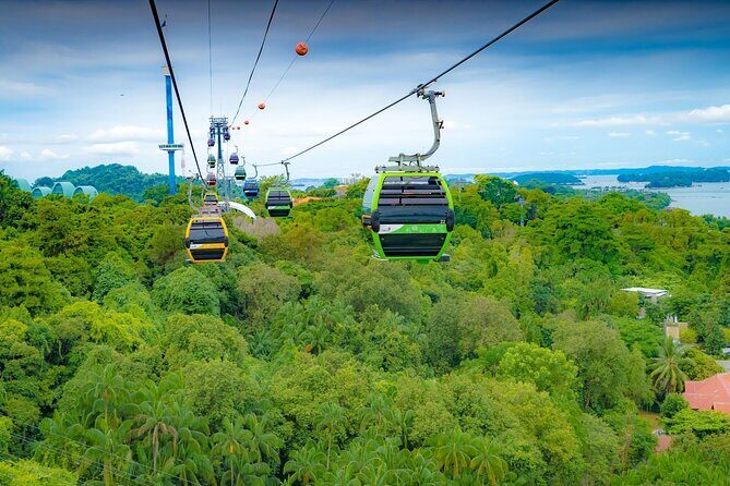 Sentosa Experiential + Roundtrip Transfers - The Cable Car Ride: A Scenic Gateway