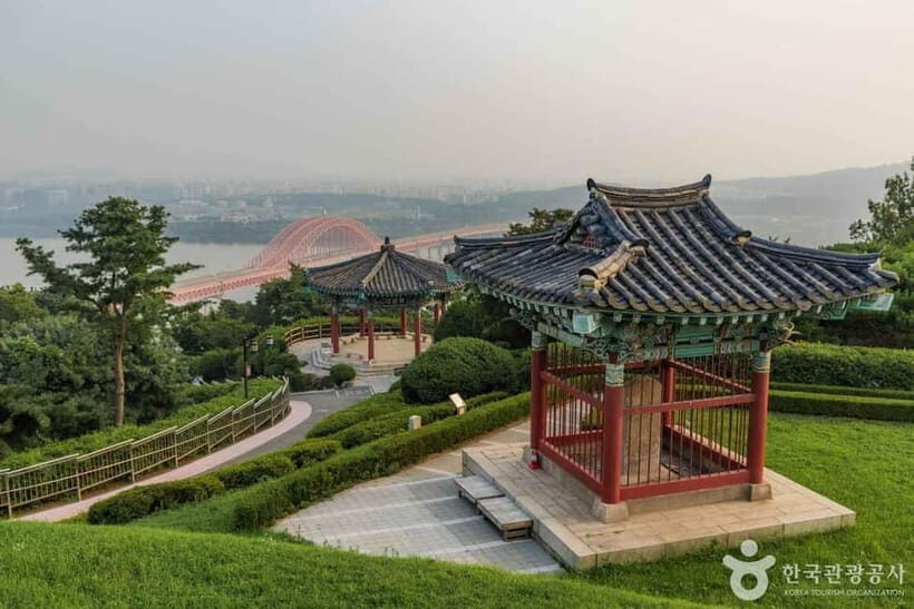 Seoul: Aegibong DMZ & Hanok Scenic/Historical One Day Tour - Value and Practicalities