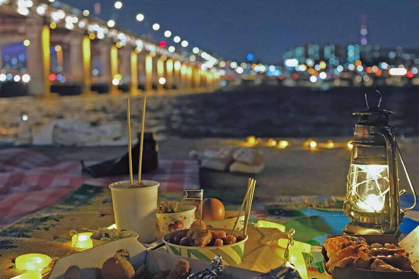 Seoul Han River Night Tour: Picnic, Games & Starlight Cruise - Value for Money