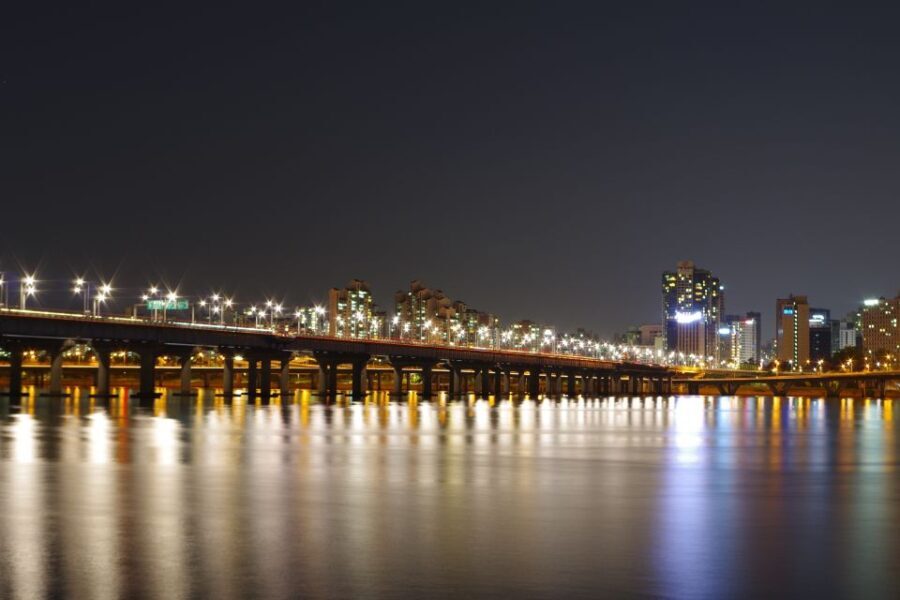 Seoul: Private Walking Tour with a Local - Who Should Take This Tour?