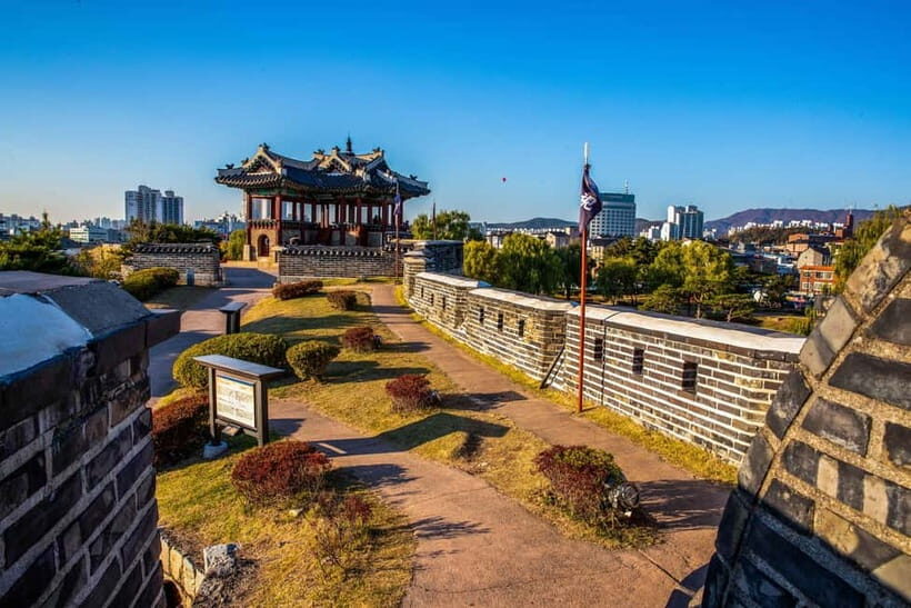 Seoul : Suwon Hwaseong Fortress+Starfield Library+Waujeongsa - Analyzing the Value