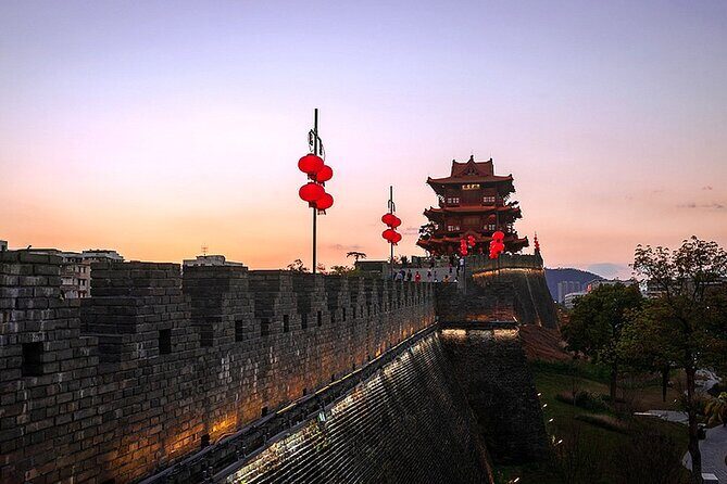 Seven Star Grags and Ancient City Wall Private Tourfrom Guangzhou - The Itinerary and What You Can Expect