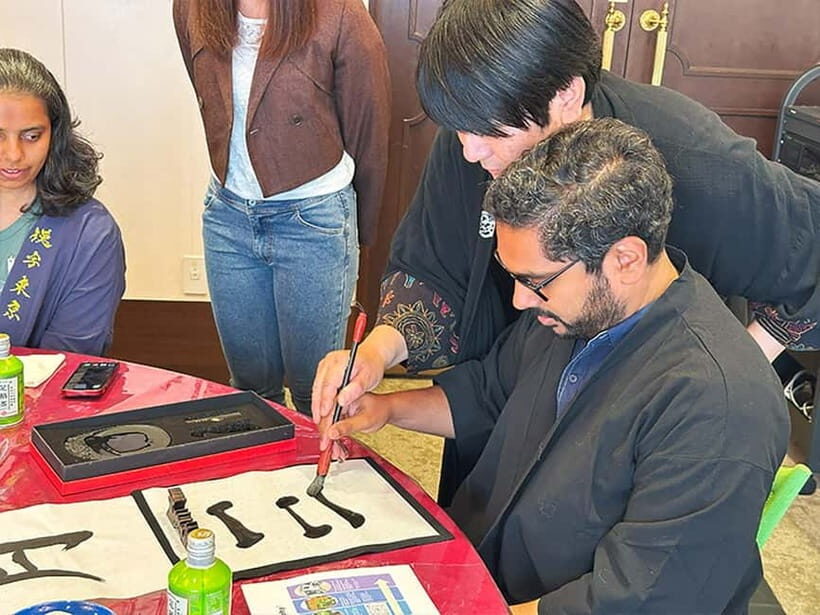 Shonan: Learn Calligraphy from Last Master of Hisseki-jutsu - Practical Tips for Participants