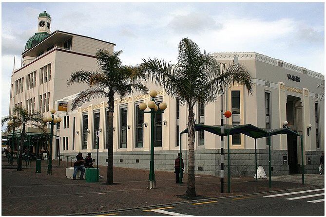 Shore Excursion: Small group Napier, Art Deco & Wineries tour - Pricing and Value: Is It Worth It?