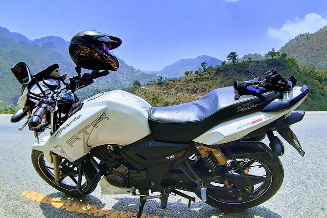 Short Motorcycle Ride Tour to Syambhunath Stupa - The Experience in Detail