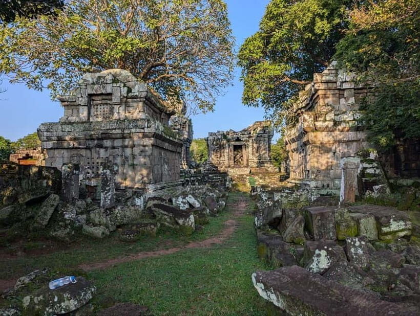 Siem Reap: Hidden Jungle Temples & Picnic Small Group Tour - What Makes This Tour Stand Out?