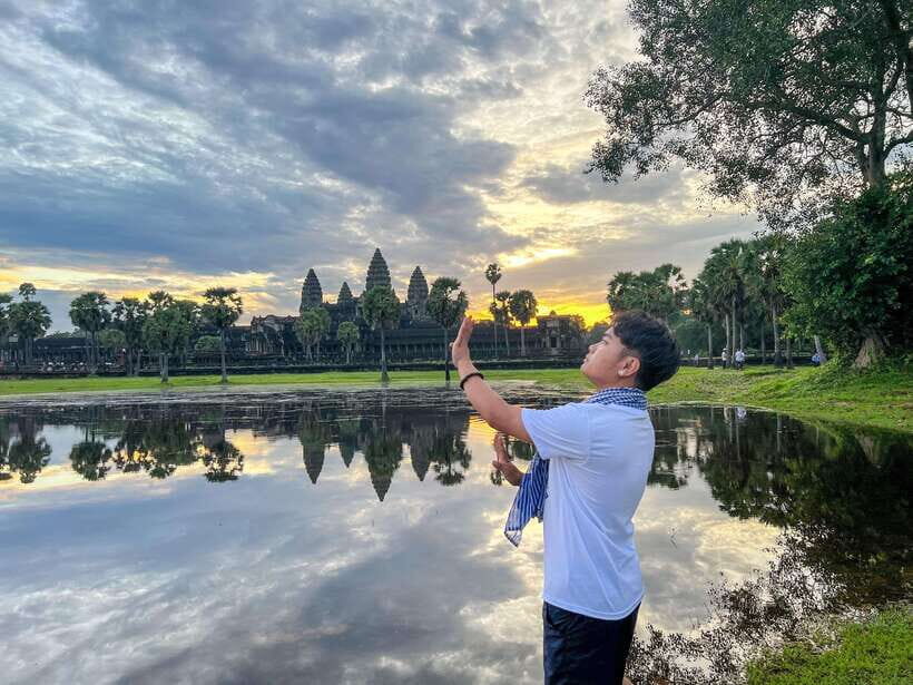 Siem Reap: Temple Tour with Angkor Wat Sunrise and Breakfast - What to Expect & Practical Tips