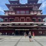 Singapore: Chinatown Clans History and Food Tour - Exploring Iconic Sites and Hidden Gems
